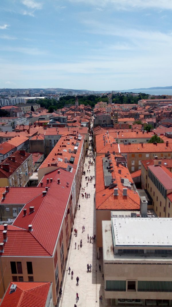 HRVATSKI KRALJEVSKI GRADOVI – Gimnazija